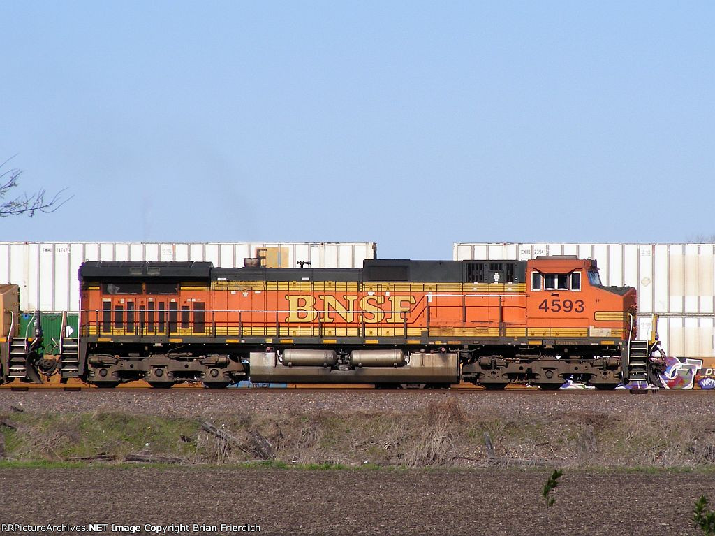 BNSF 4593